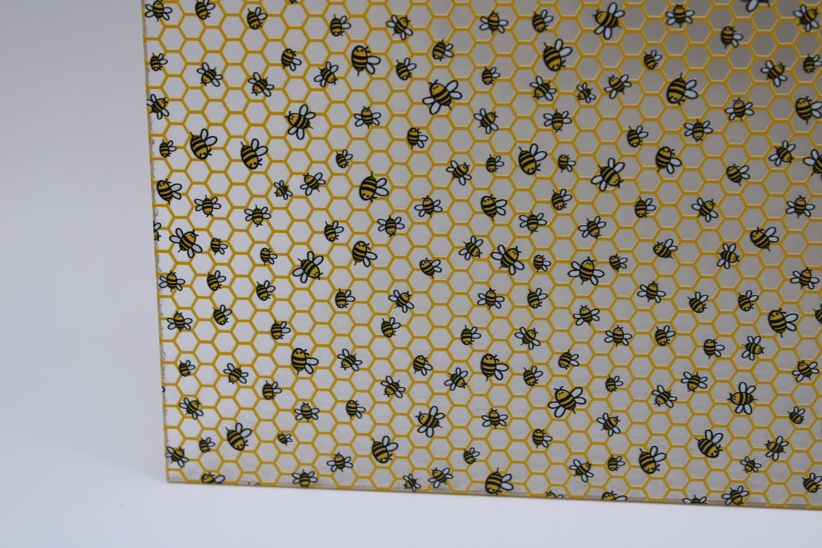 0530 - Micro Bees on Honeycomb Hive – Little Sweet Pea Designs